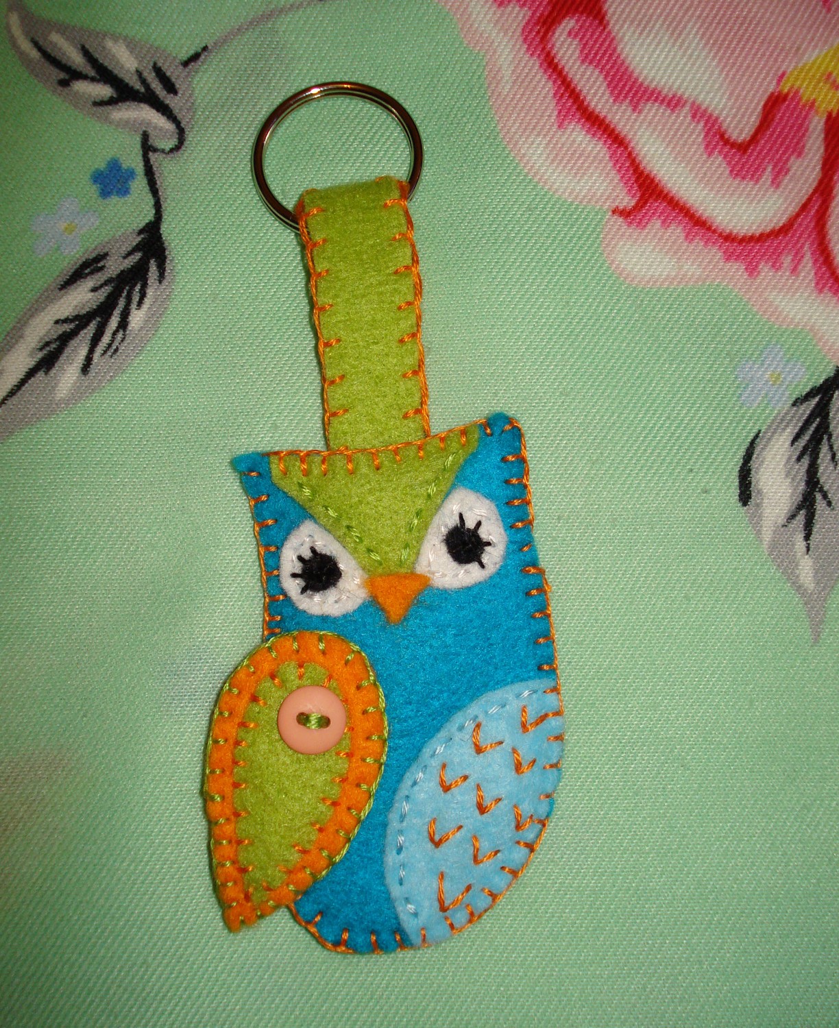 Owl Keyring Blue/green/orange/yellow Felt Handmade Uk Seller on Luulla